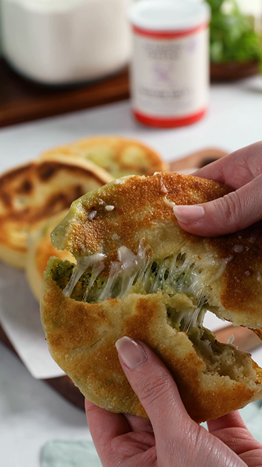 Pesto and Feta-Stuffed Flatbreads | Diamond Crystal® Salt Co.